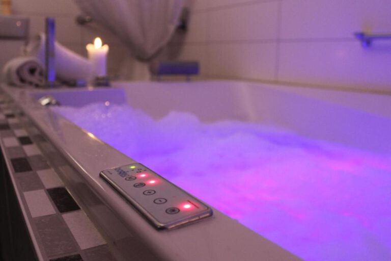 Schwarzwald Whirlpool Im Zimmer